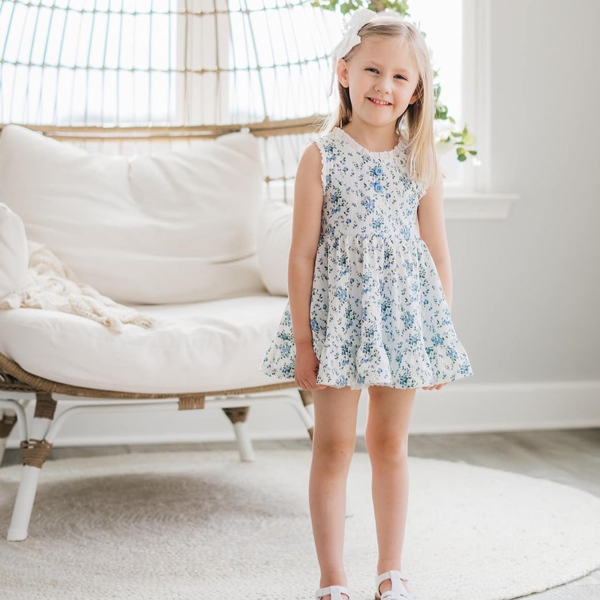 Vintage Blue Floral Adele Sets – Makena Lane